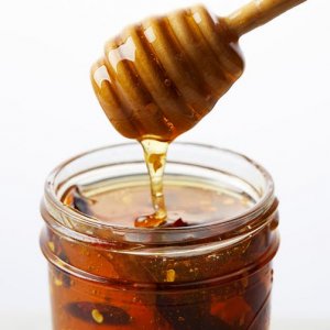 You'll Love This Delicious Spicy Calabrian Chile Honey - ZergNet