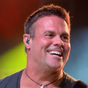 Troy Gentry of Montgomery Gentry Dies at 50 - ZergNet