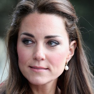 Princess Kate Sets a Date For First Appearance Since Illness - ZergNet