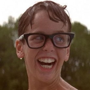 9 TV and Movie Nerds Who Grew Up To Be Good Looking - ZergNet