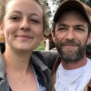 Luke Perry’s Daughter Sophie Speaks Out About His Death - ZergNet