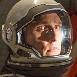 Jonathan Nolan Reveals His Original 'Interstellar' Ending - ZergNet
