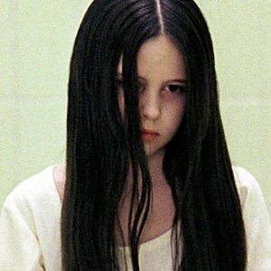 The Terrifying Girl from 'The Ring' Grew up to Be Gorgeous - ZergNet