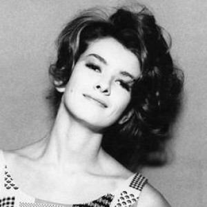 8 Celebs Who Lost Their Good Looks - ZergNet