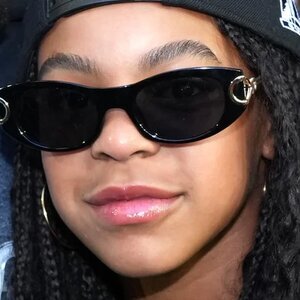 Blue Ivy Looks Grown Up And Stunning At Super Bowl 2023 - ZergNet