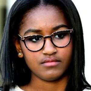 Sasha Obama's Stunning Transformation Is Truly A Sight To See - ZergNet