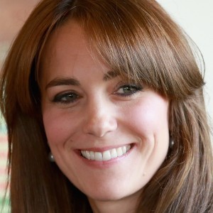 Kate Middleton's Stunning Back-to-Work Style - ZergNet