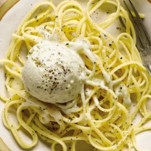 Cacio e Pepe Ice Cream Is So Wrong It Might Actually Be Right - ZergNet